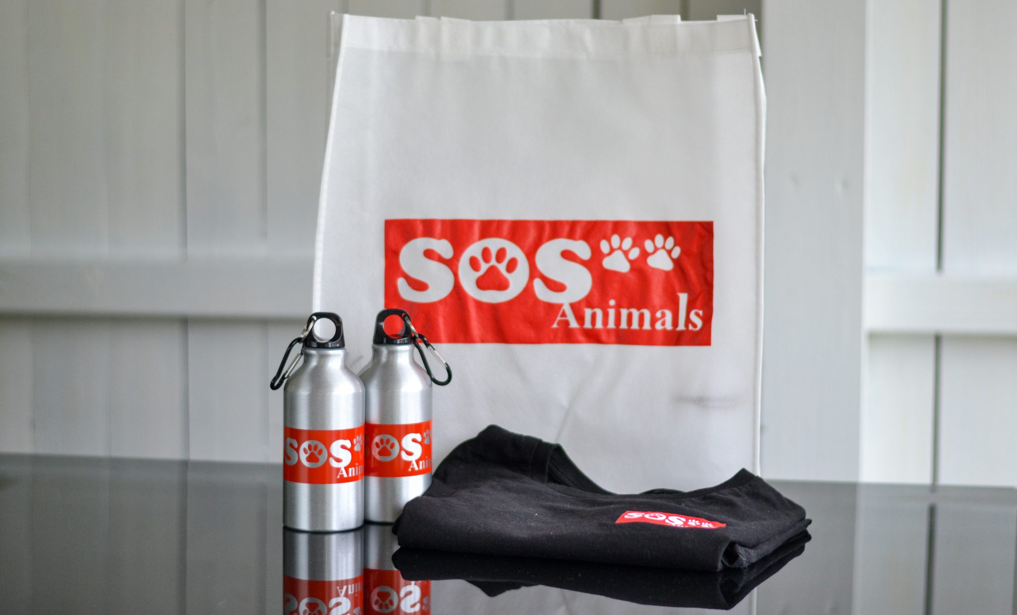 SOS Animals - Alla hundar har rätt till ett kärleksfullt hem!